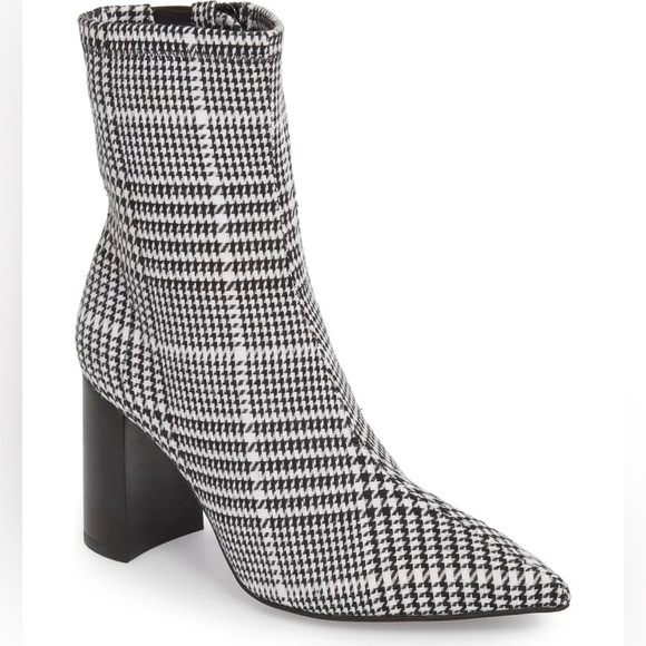 Jeffrey Campbell | Shoes | Jeffrey Campbell Coma Black And White ...